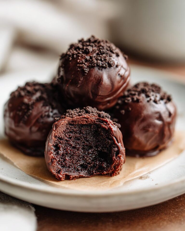 Fudgy 3-Ingredient Oreo Balls: Amazing Quick Treat